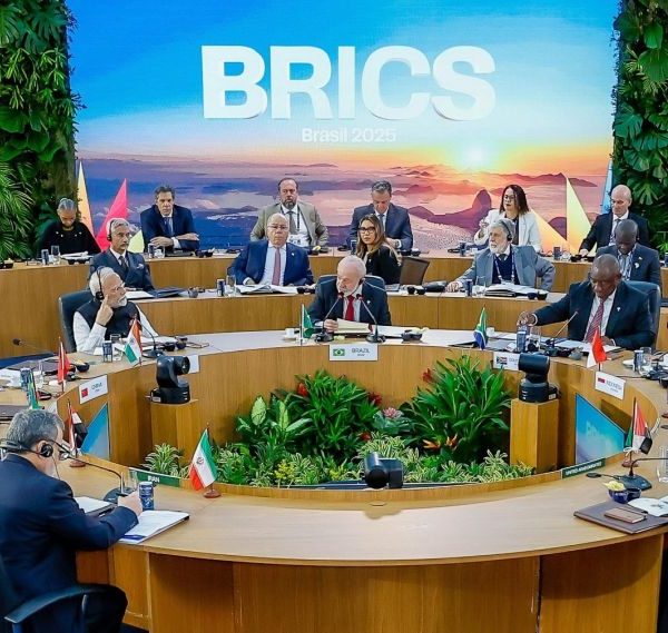 No Rio, duas visões antagônicas sobre os BRICS colidem — World Analytics
